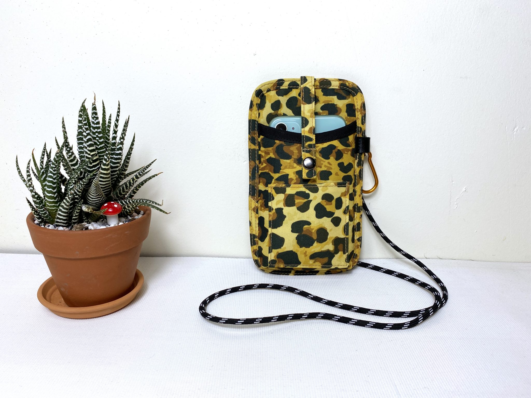 Slim Phone Crossbody Bag PDF Download Pattern – Deemarcy